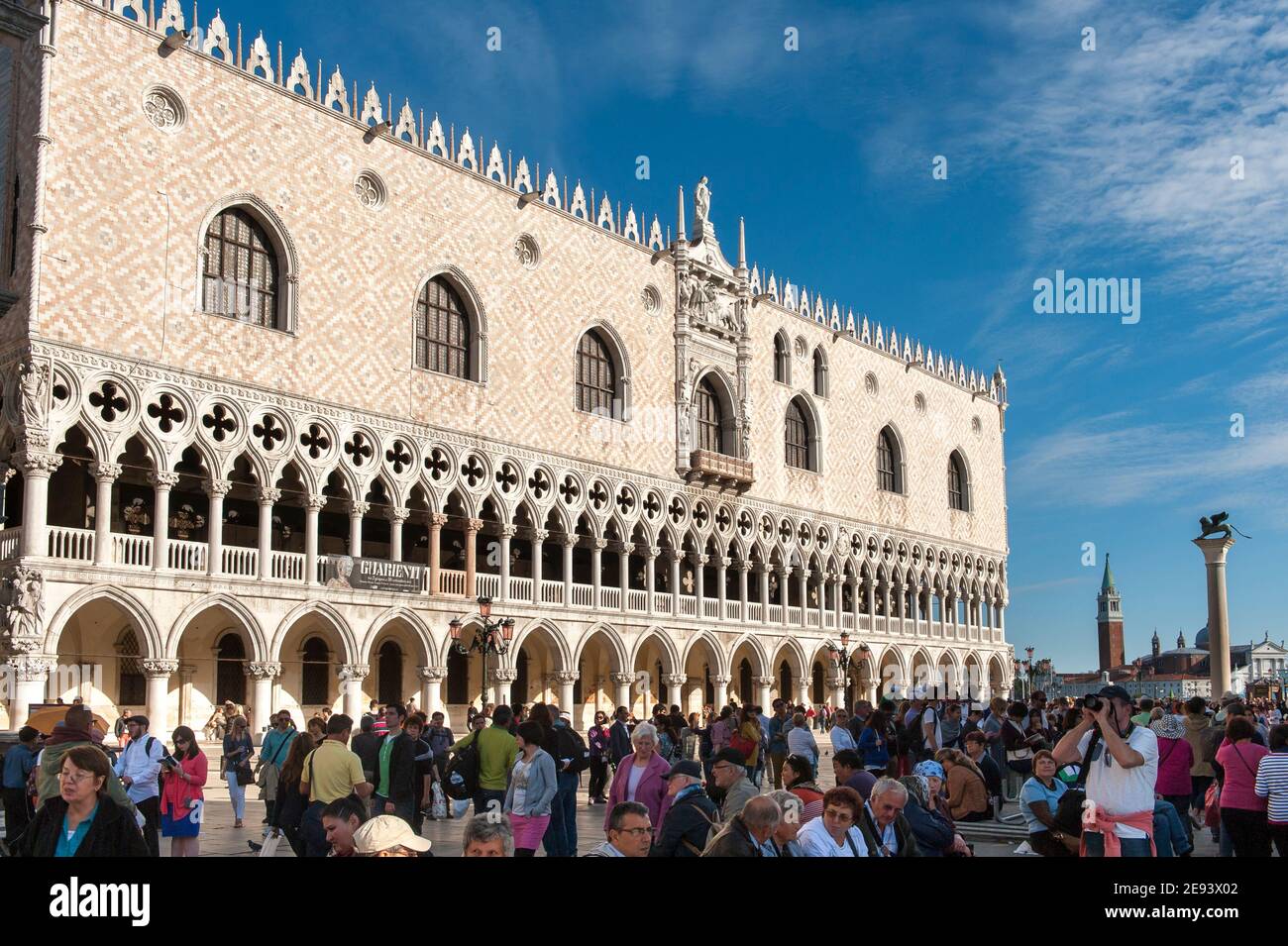 Famous landmarks in nice hi-res stock photography and images - Alamy