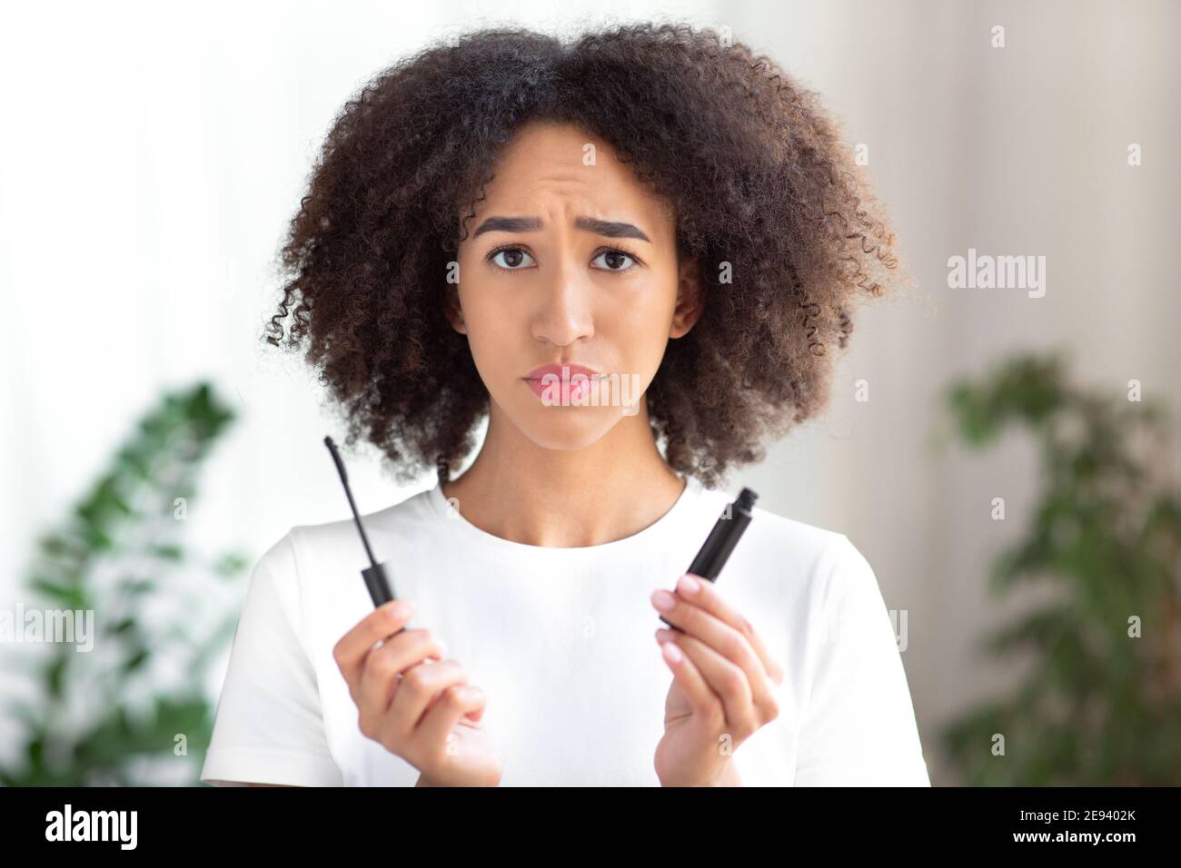 Problems with cosmetics, makeup, allergia and negative facial ...