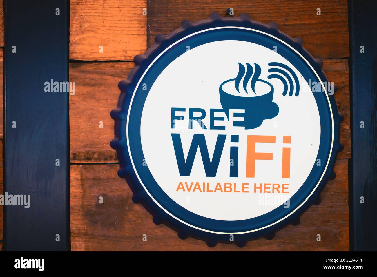 Internet available hi-res stock photography and images - Alamy