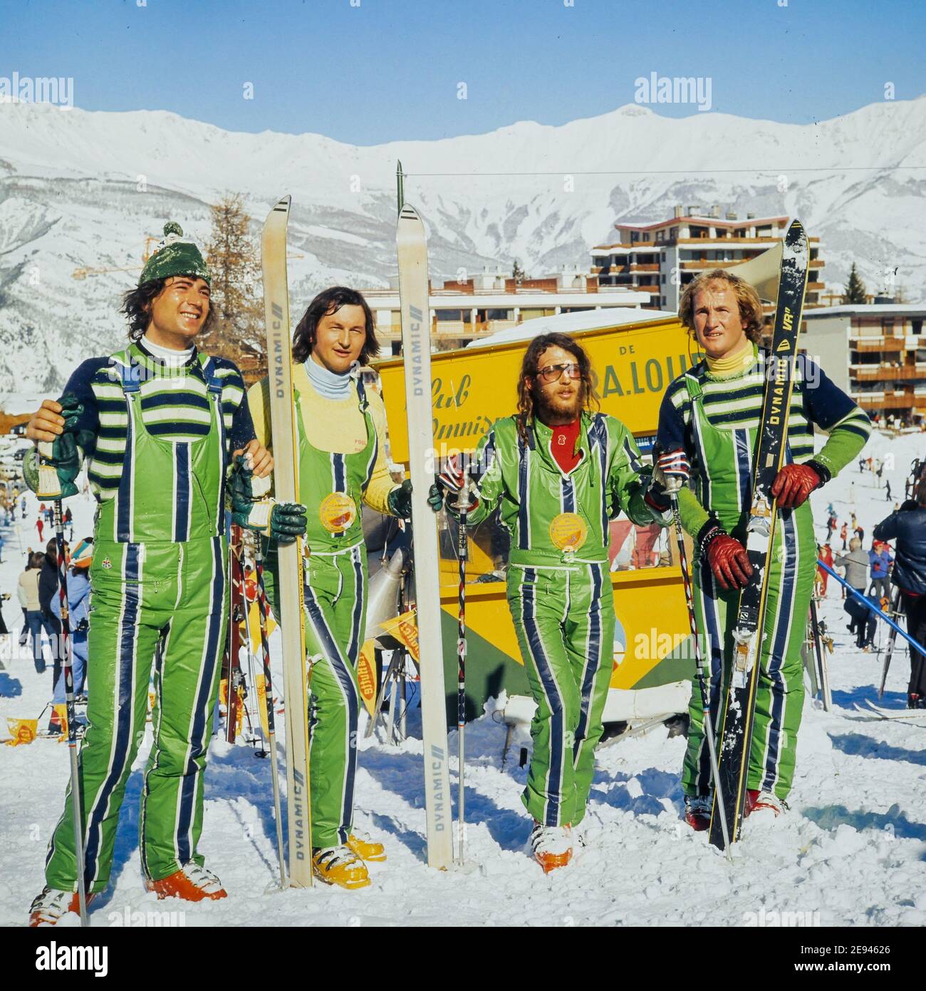First Hot-doggers - acrobatic skiers - appear in ski stations, France ...