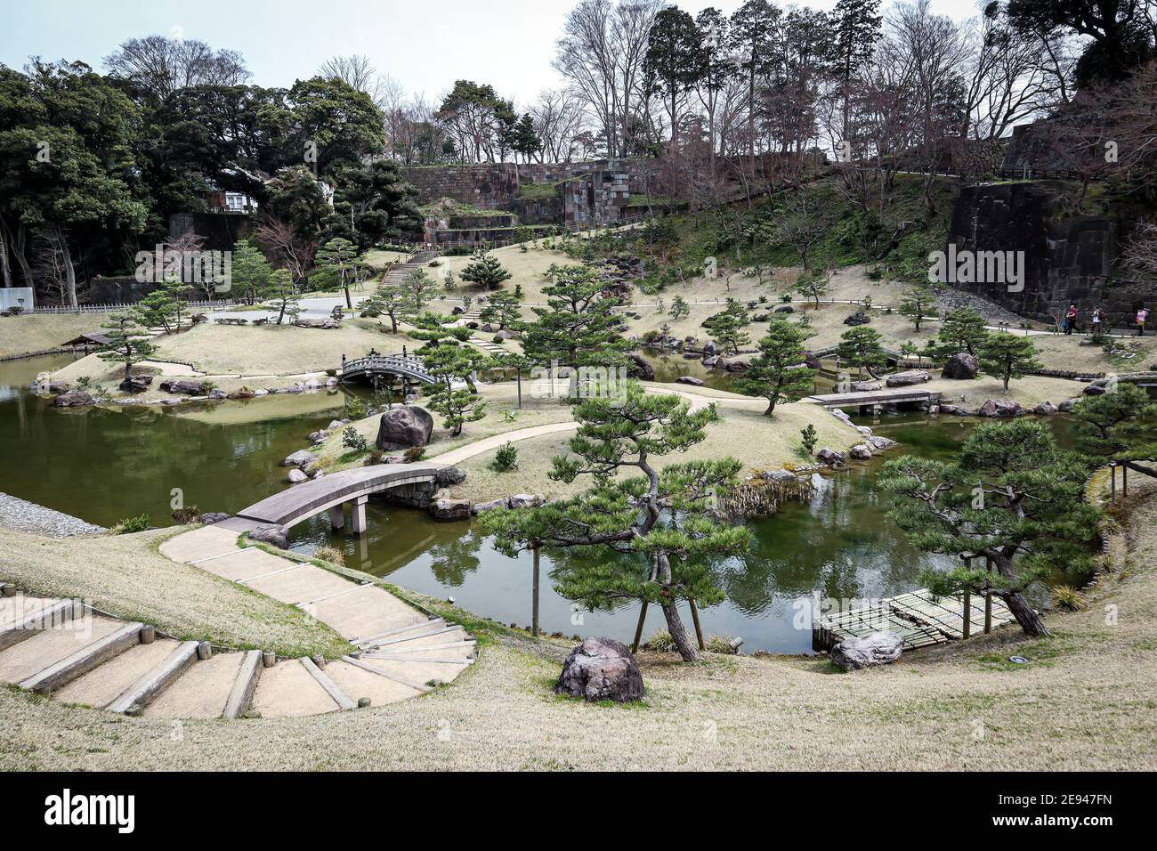 This series of photos wants to emphasise the different scenarios in ...