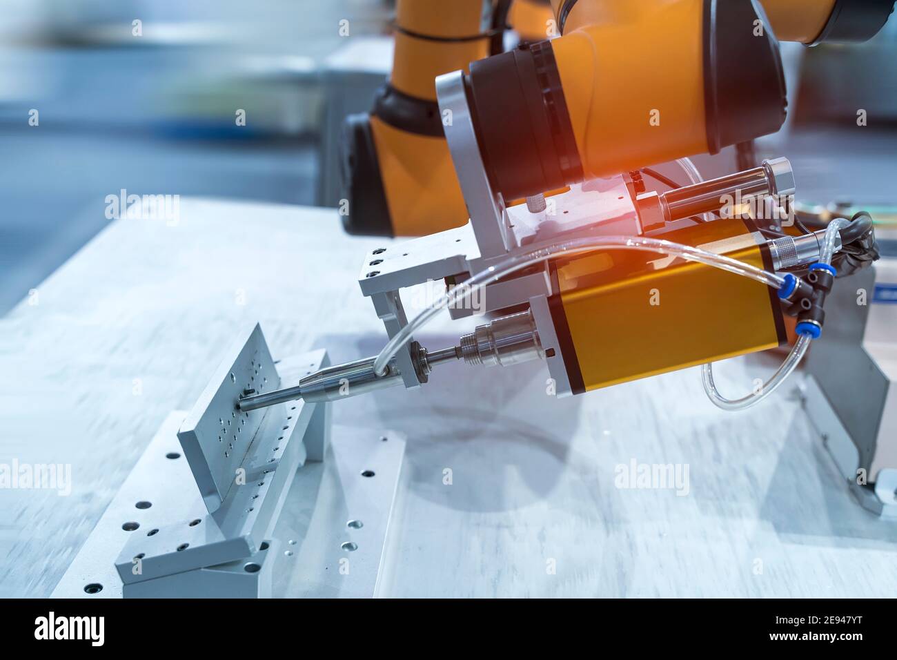 automatic robot drill machine tool at intelligence industrial ...