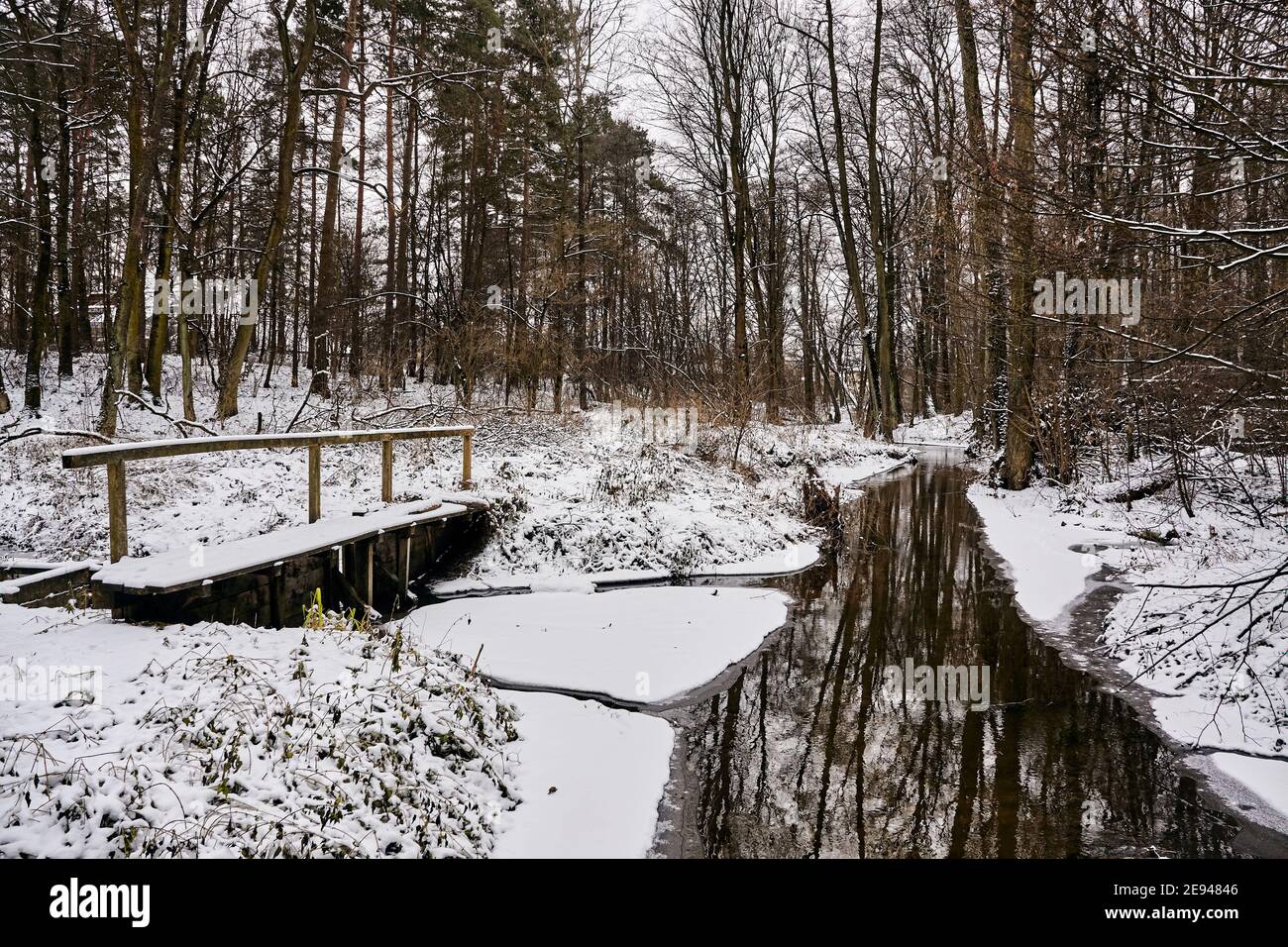 Small river flowing in village hi-res stock photography and images - Alamy