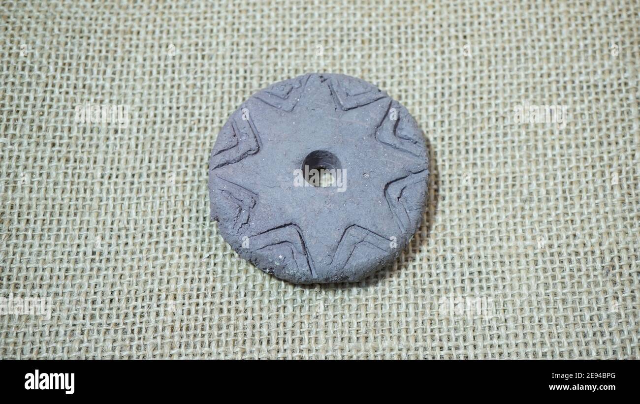 Drop Spindle High Resolution Stock Photography and Images - Alamy