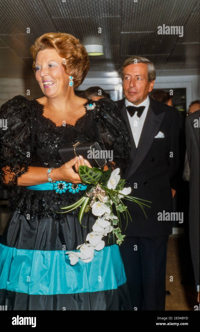Princess beatrix netherlands husband prince claus hi-res stock ...