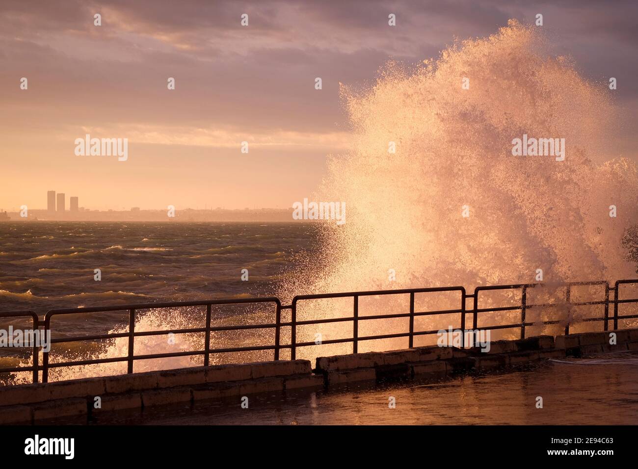 Top view giant waves hi-res stock photography and images - Alamy