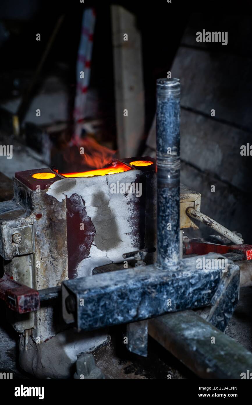 Thermite (Exothermic) rail welding inside a metro tunnel project Stock ...