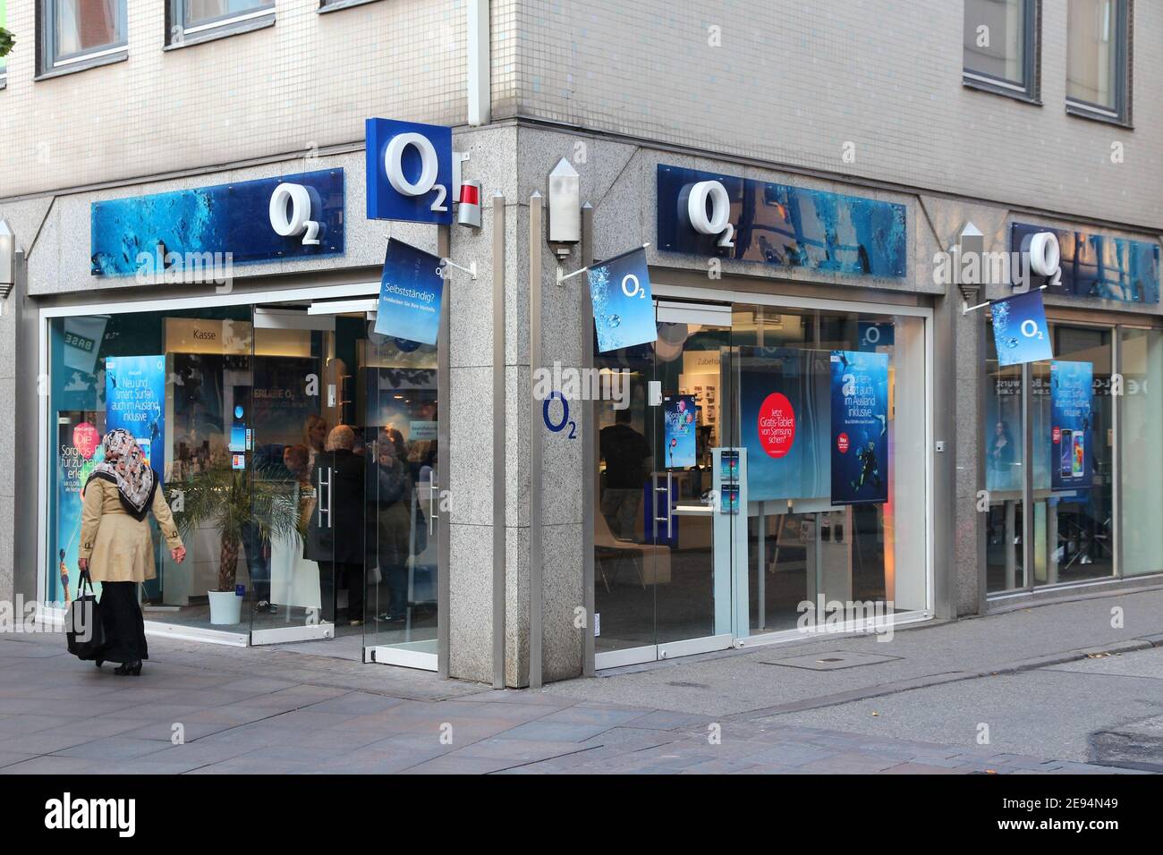 German telecom hi-res stock photography and images - Alamy