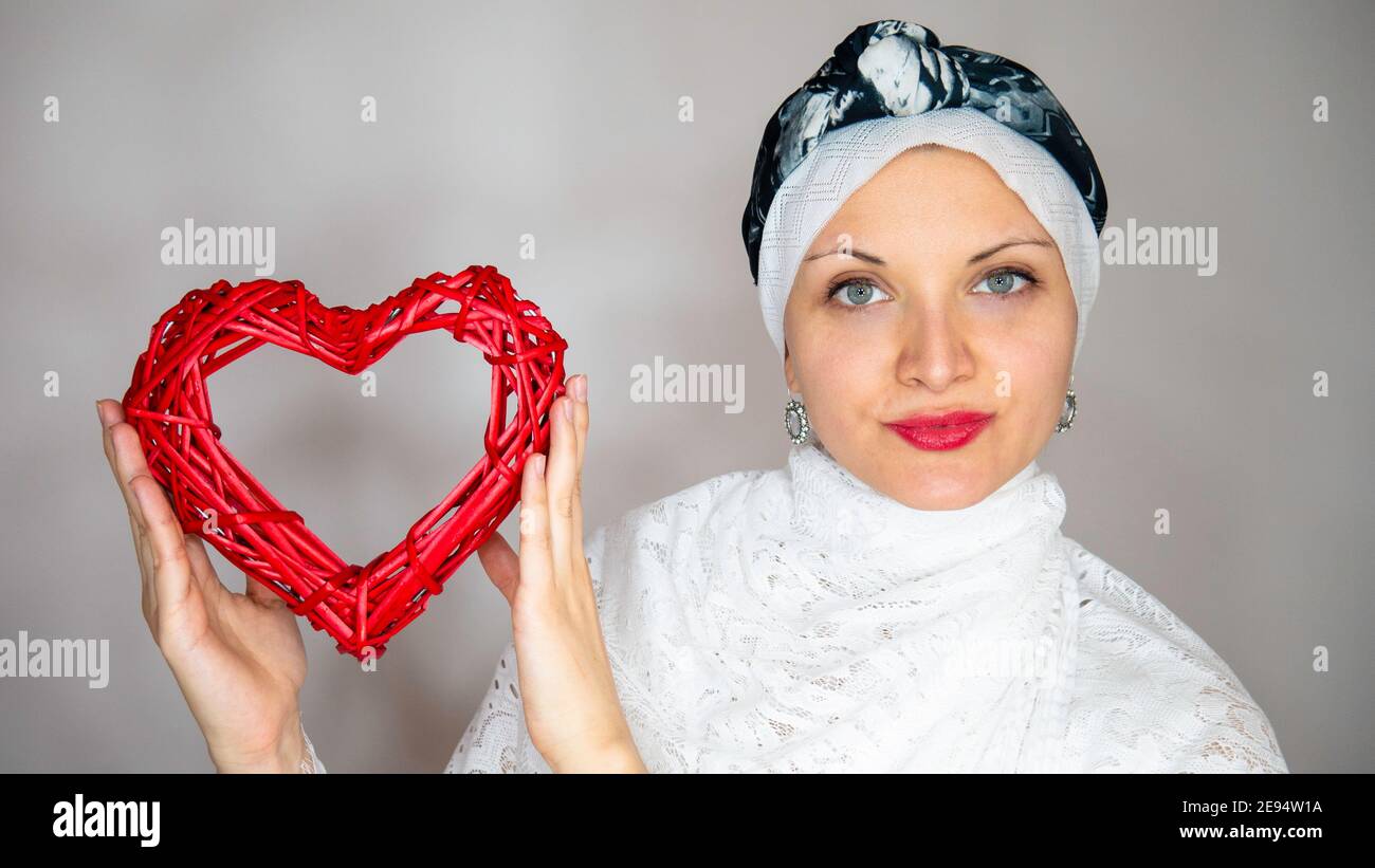 Islamic wedding hands hi-res stock photography and images - Alamy