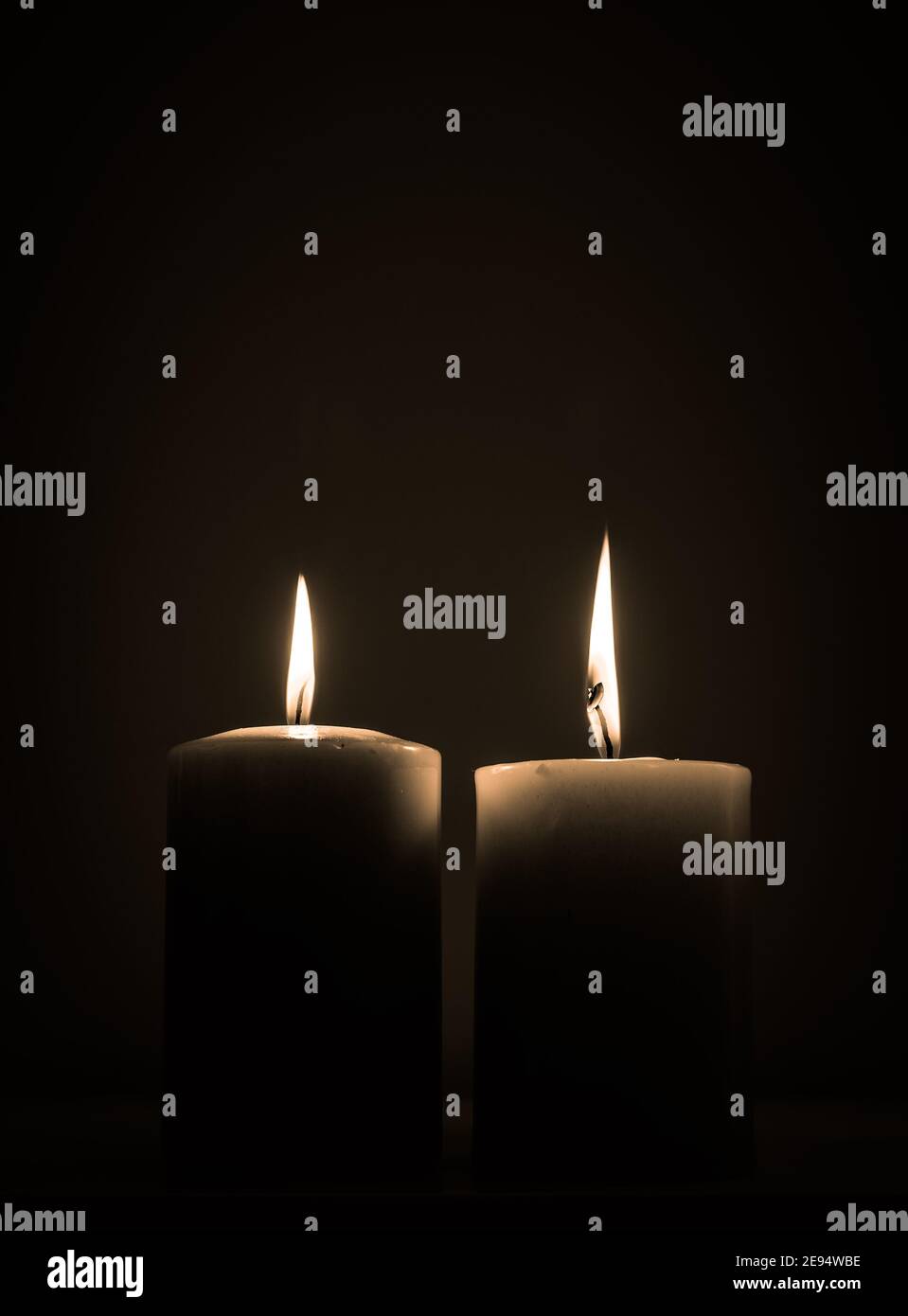 Two candles hi-res stock photography and images - Alamy