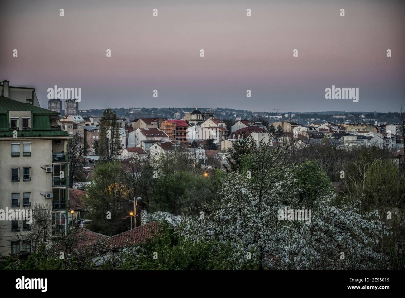 Early light monuments hi-res stock photography and images - Alamy