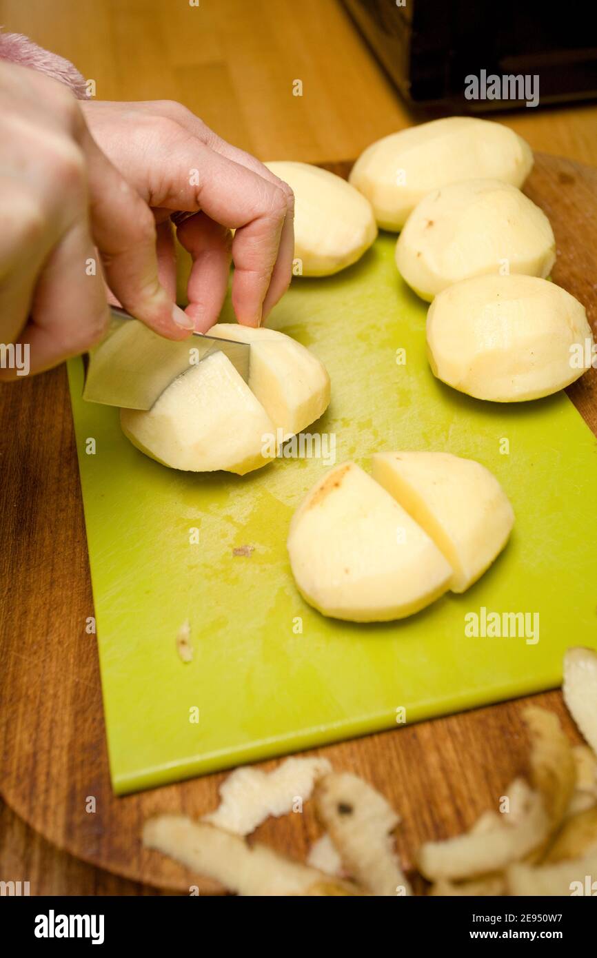 Cutting device hi-res stock photography and images - Alamy
