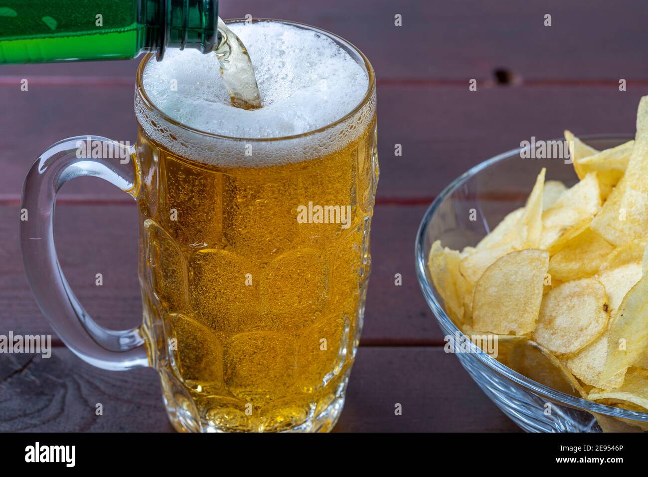 Shot pouring fresh beer glass hi-res stock photography and images - Alamy