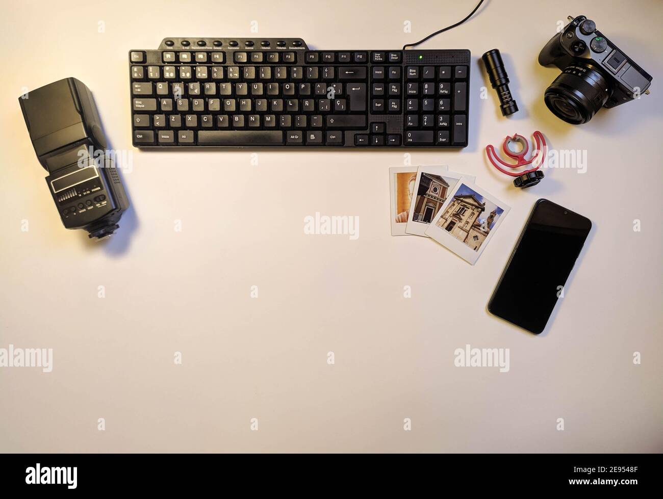 flat desktop office at home Stock Photo - Alamy