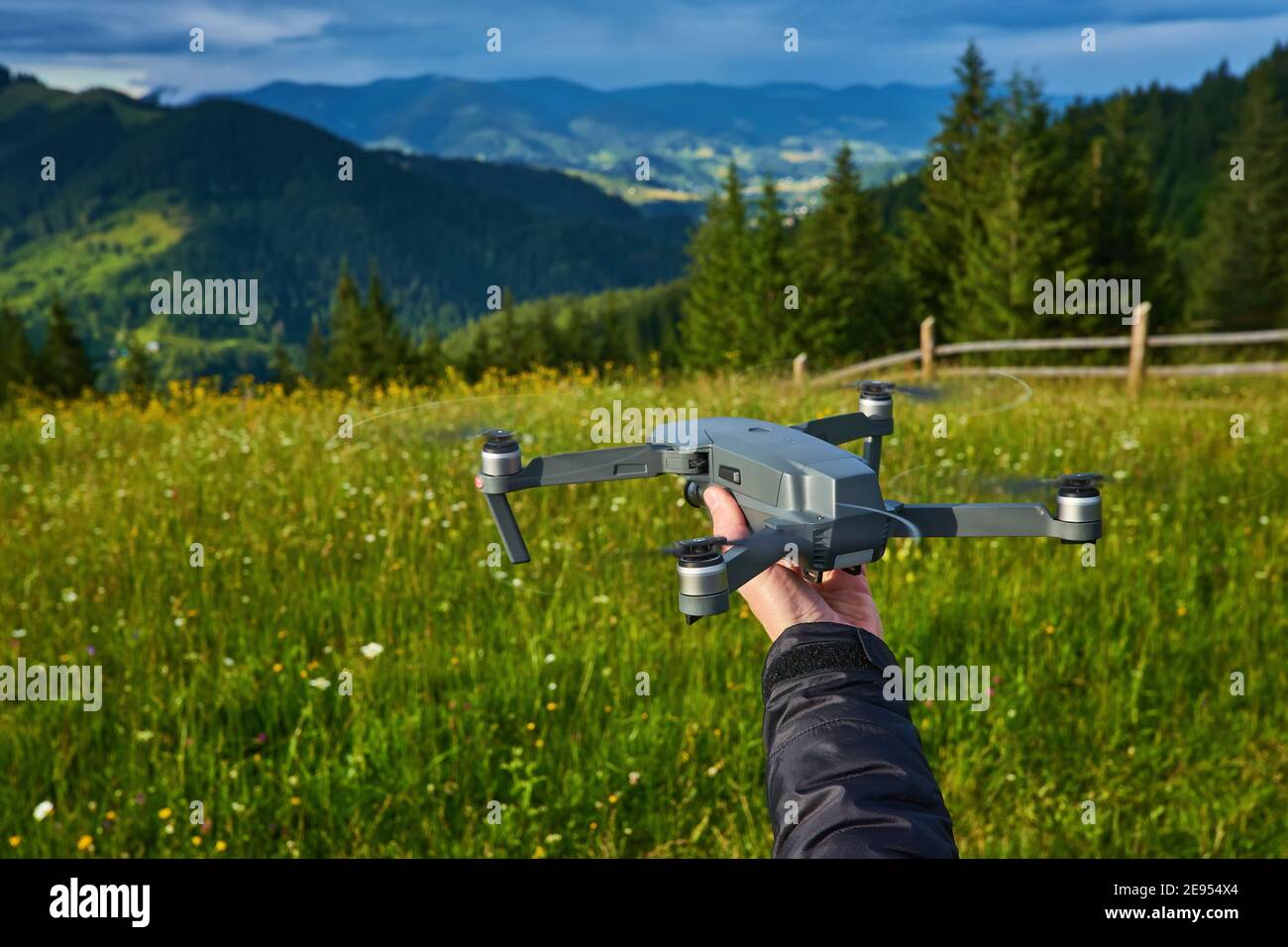 Start drone launching drone hi-res stock photography and images - Alamy