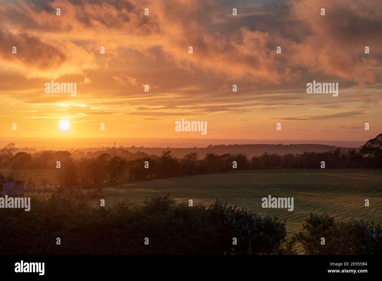 Glorious countryside hi-res stock photography and images - Alamy