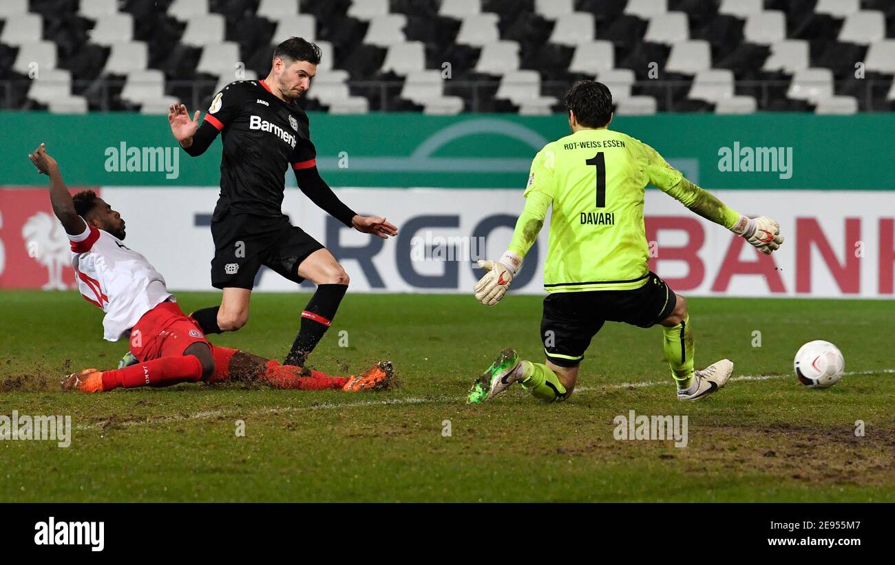 Pool shot sequence hi-res stock photography and images - Alamy