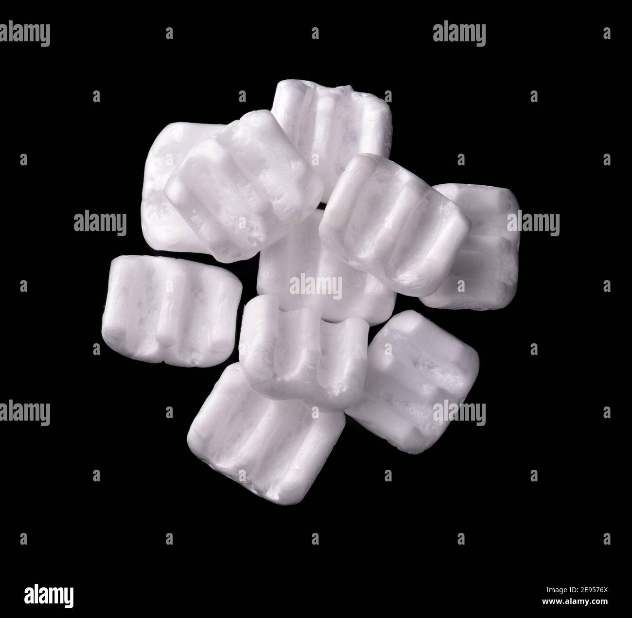 Polystyrene chips packaging hi-res stock photography and images - Alamy