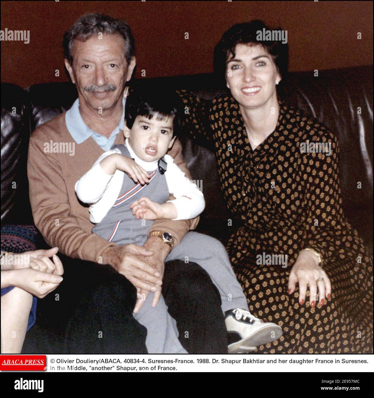 © Olivier Doulieryabaca 40834 4 Suresnes France 1988 Dr Shapur Bakhtiar And Her Daughter