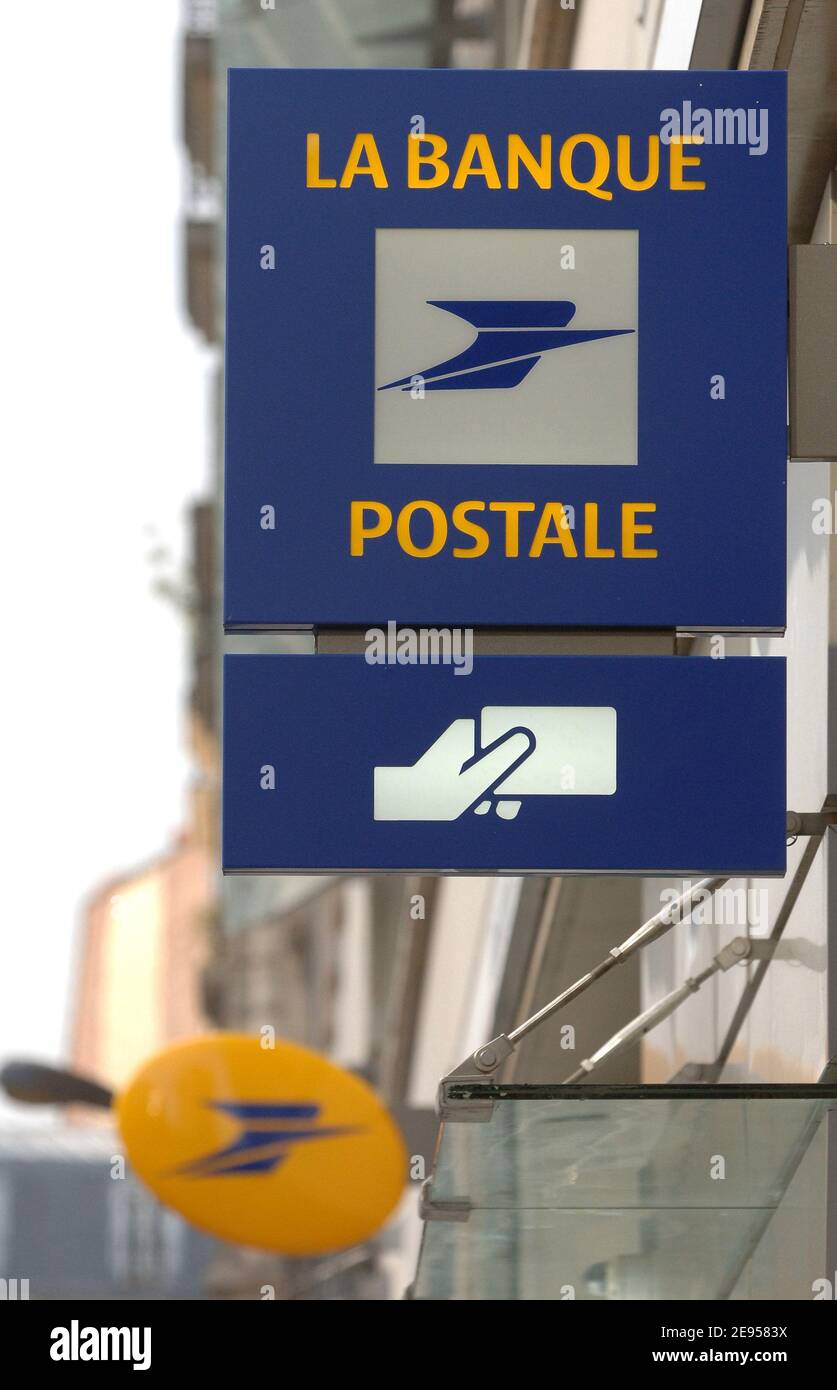 Logos de banque hi-res stock photography and images - Alamy