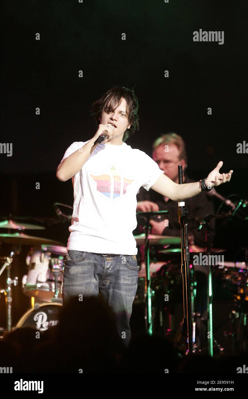 British singer Jamie Cullum performs live on stage at 'L'Olympia', in ...
