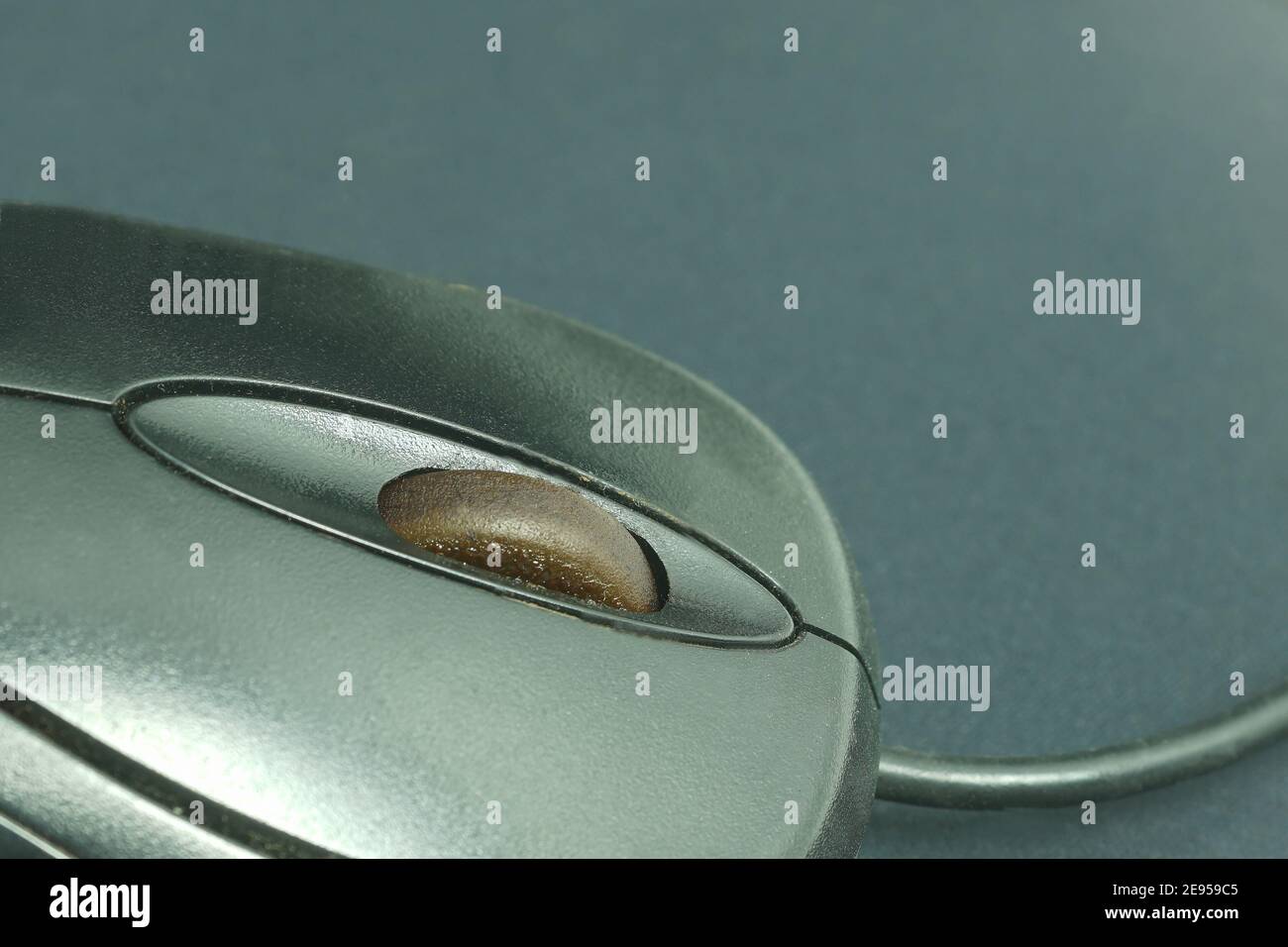 Computer mouse old mouse pad hi-res stock photography and images - Alamy