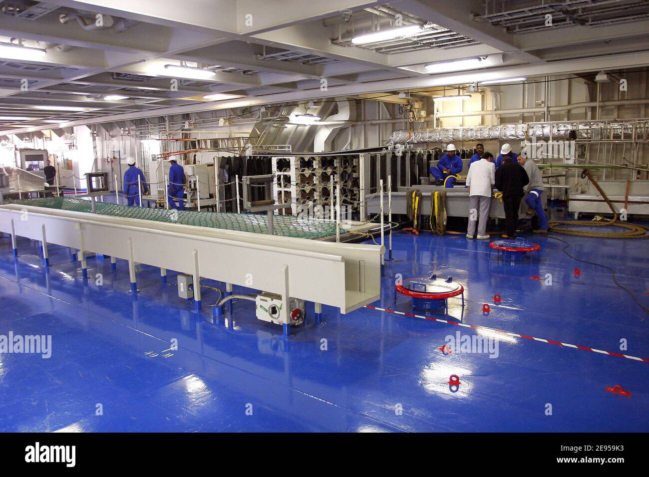 Submarine cable installation hi-res stock photography and images - Alamy