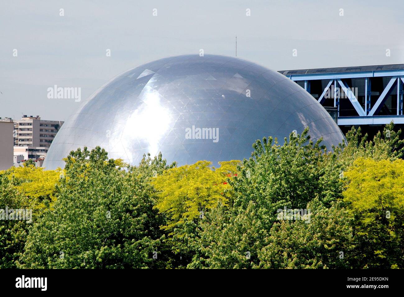 Parc de la villette screen hi-res stock photography and images - Alamy