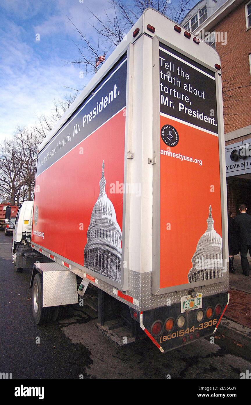 Truth and justice campaign hi-res stock photography and images - Alamy