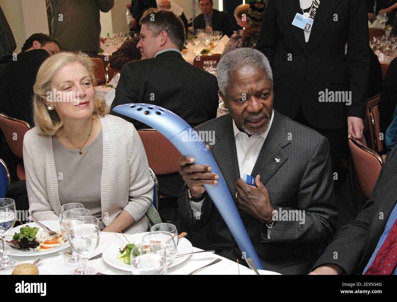 His wife nane annan hi-res stock photography and images - Alamy