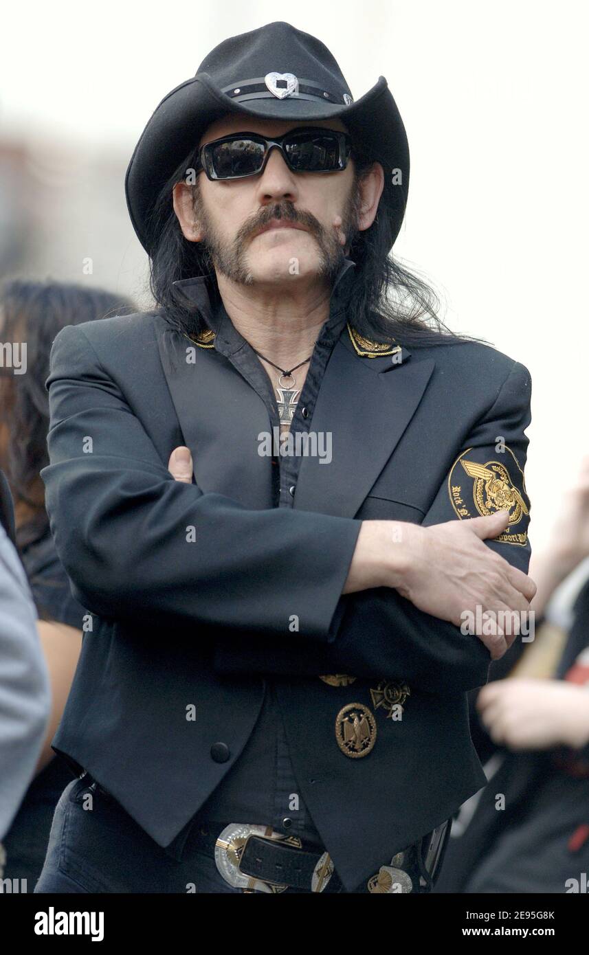 Lemmy Kilmister attends Motley Crue's members Mick Mars, Vince Neil ...