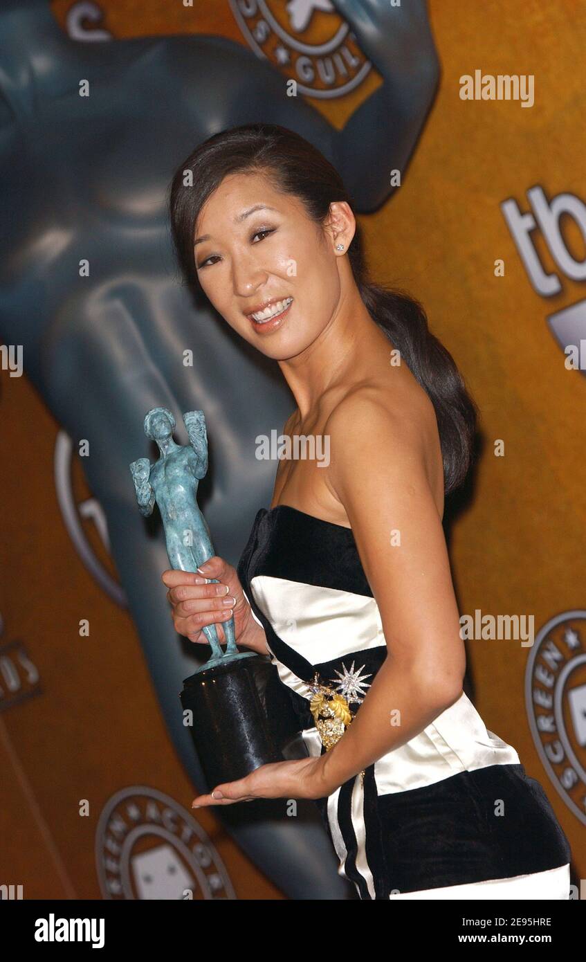 Sandra Oh poses in the press room of the 12th Annual Screen Actors ...