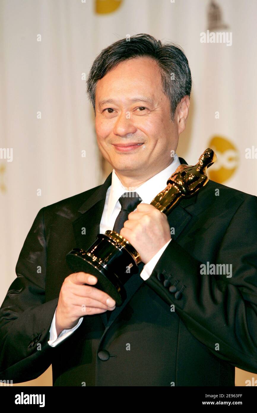 Ang lee at the 78th annual academy awards hi-res stock photography and ...