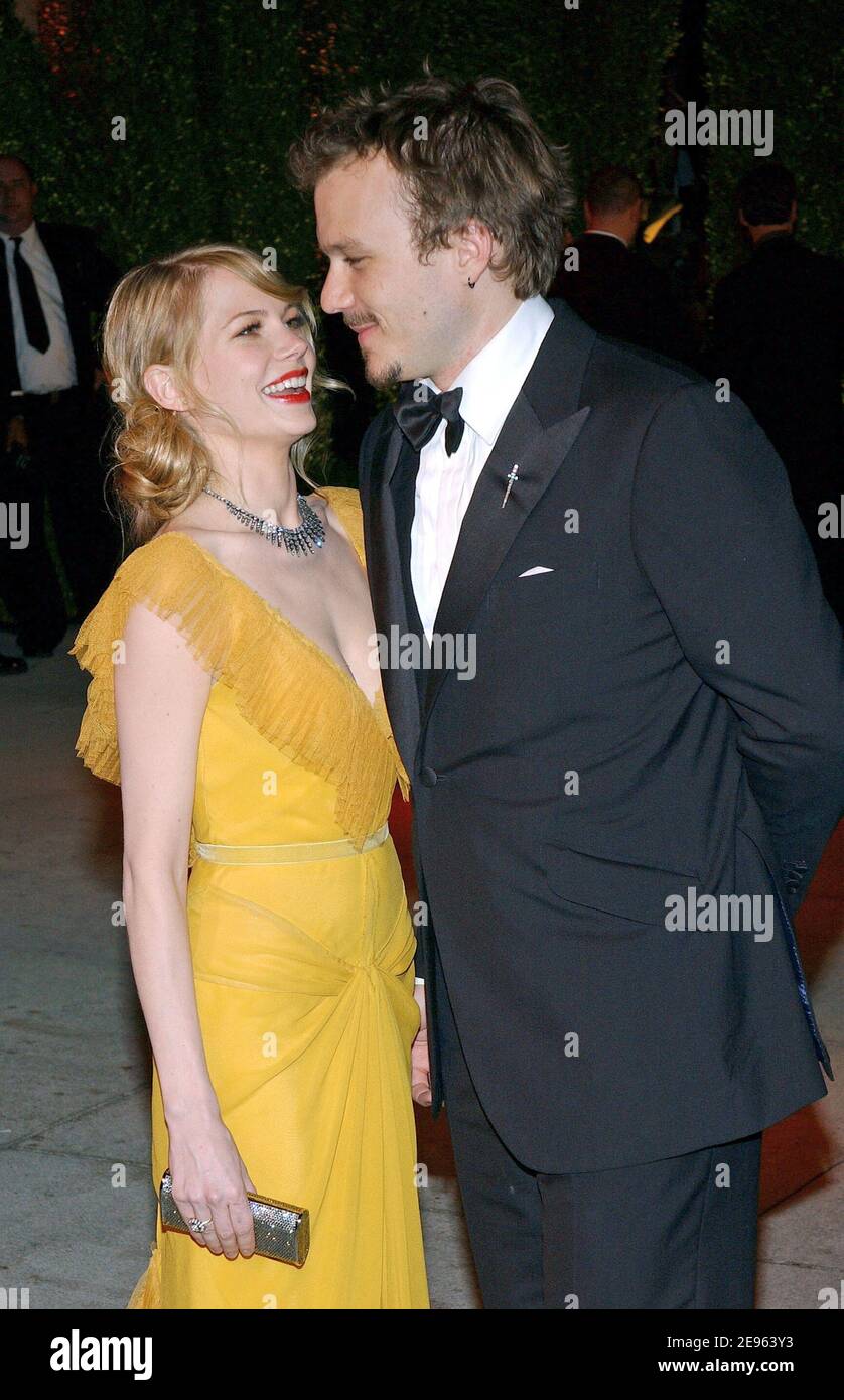 Heath Ledger and his girlfriend Michelle Williams arriving at the 2006 ...