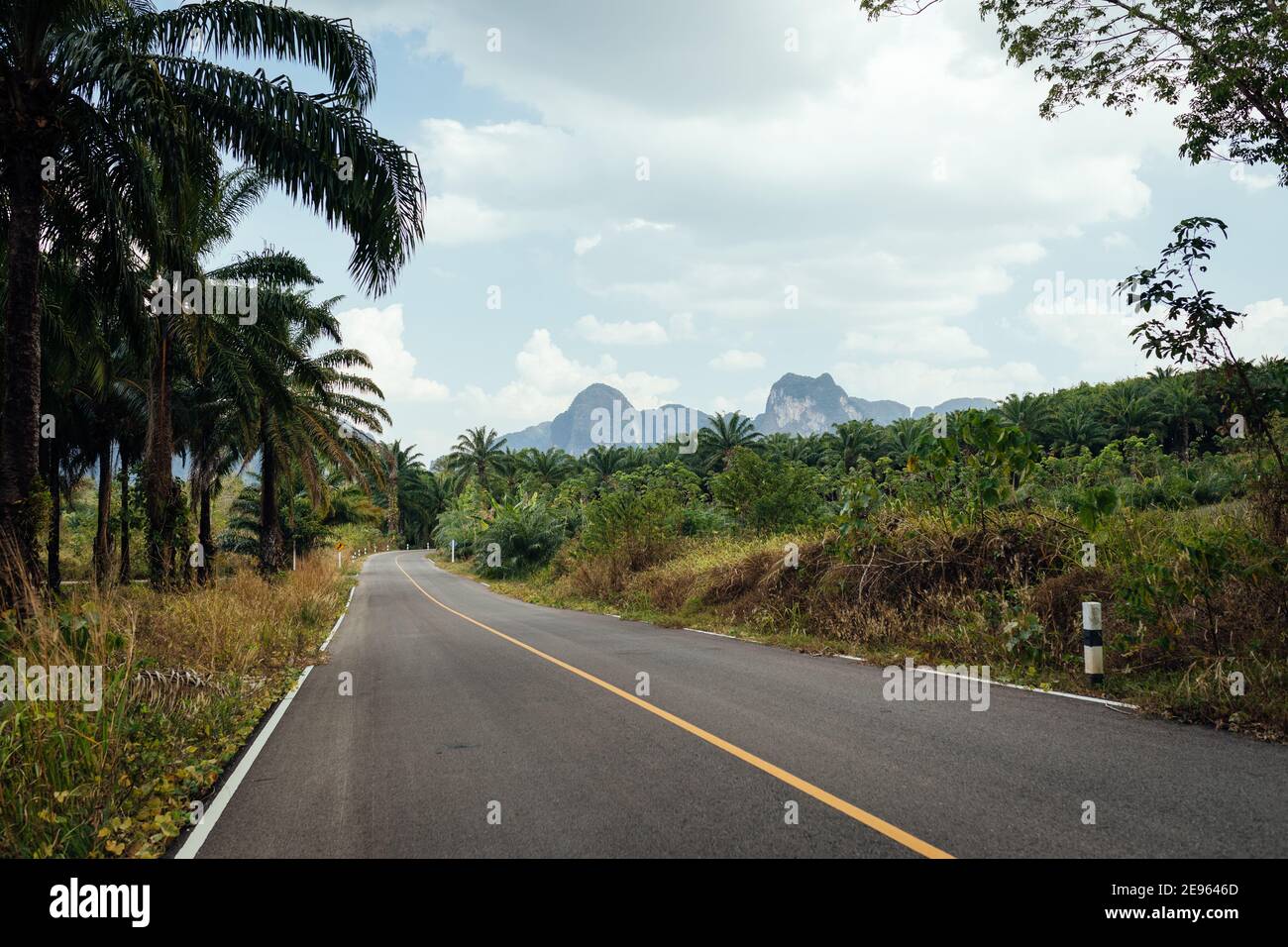 Krabi road hi-res stock photography and images - Alamy