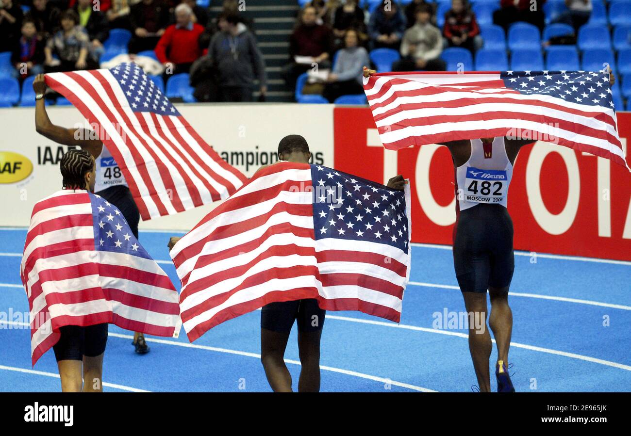 4x400 metres relay team hi-res stock photography and images - Alamy