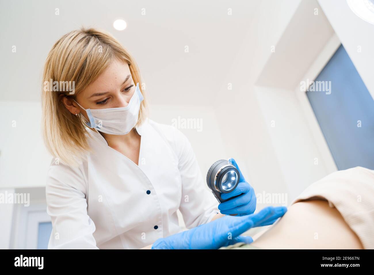 Dermatoscope High Resolution Stock Photography and Images - Alamy