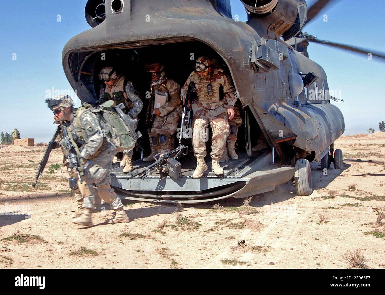 16 air assault hi-res stock photography and images - Alamy