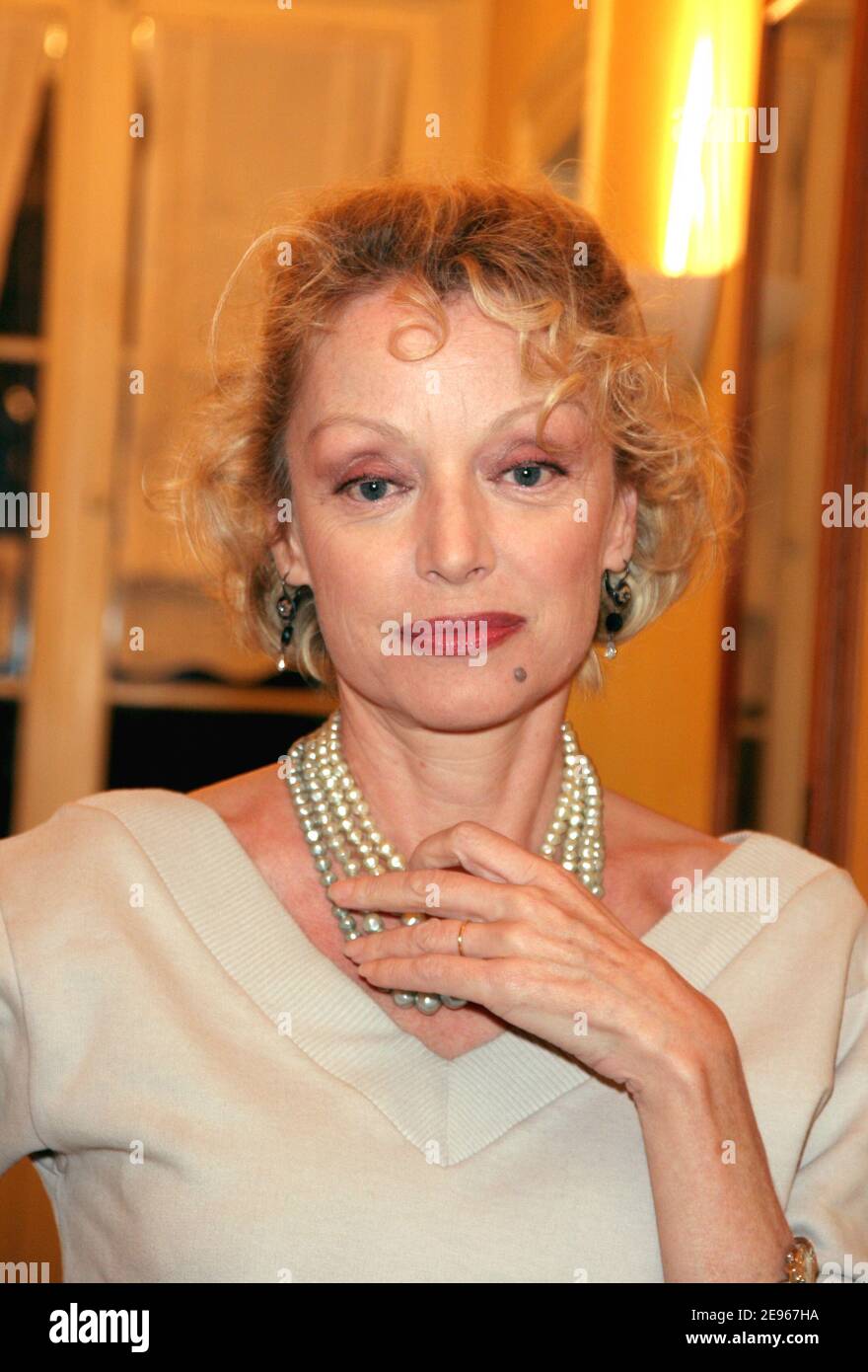 Caroline sihol hi-res stock photography and images - Alamy