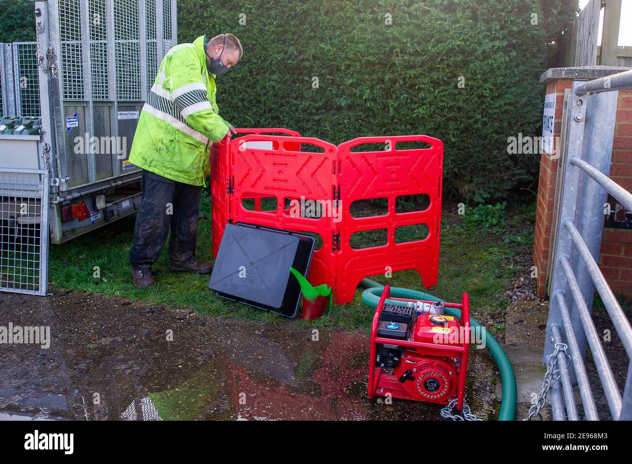 Flooding cookham hi-res stock photography and images - Alamy