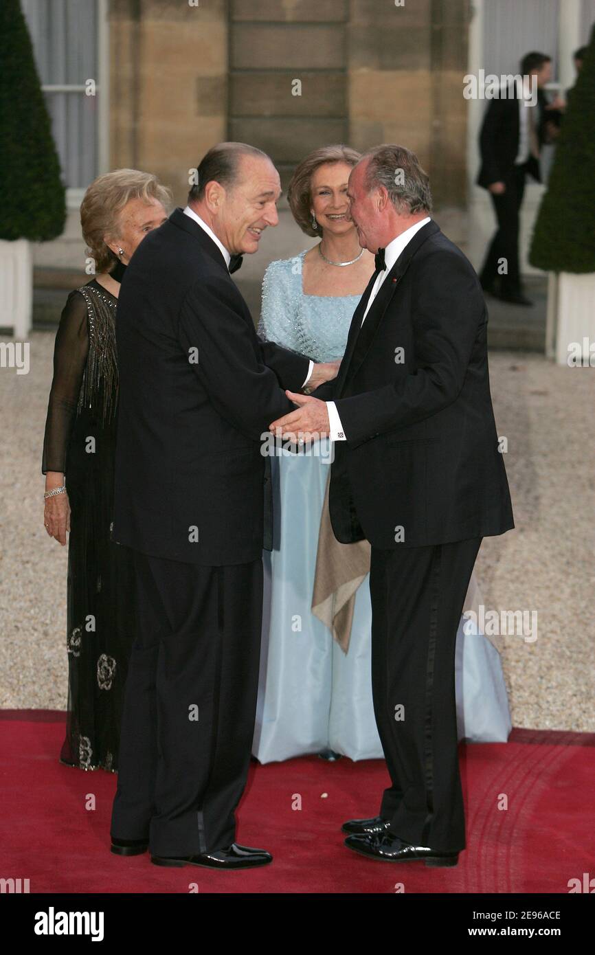French president Jacques Chirac and his wife Bernadette Chirac welcome ...