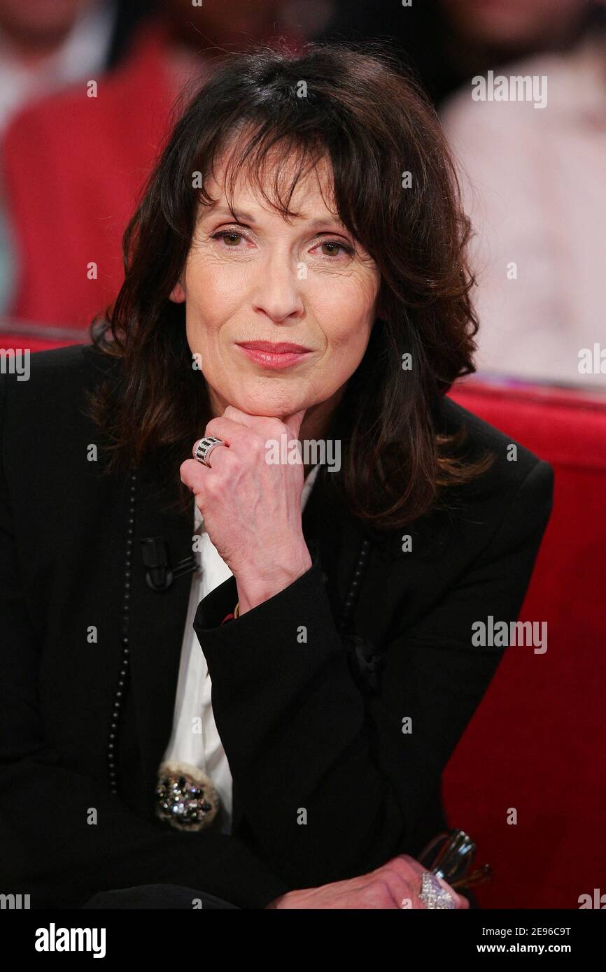 Chantal Lauby at the taping of Vivement Dimanche on February 1, 2006 in ...
