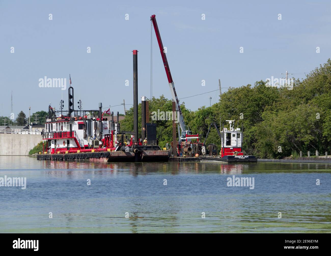 Buxton II, dredge and push boat Jessica Joy, work boats owned by King ...