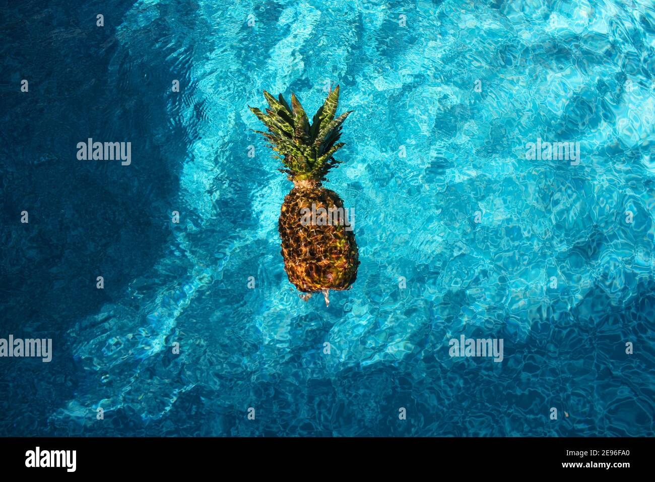 Fruit floating in swimming pool hi-res stock photography and images - Alamy