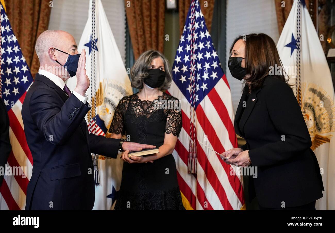 Secretary alejandro mayorkas hi-res stock photography and images - Alamy