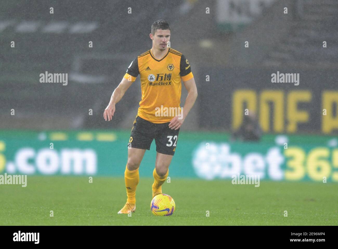 Leander dendoncker of wolverhampton wanderers hi-res stock photography ...