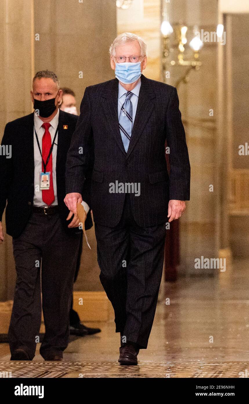 Mitch mcconnell walking High Resolution Stock Photography and Images ...