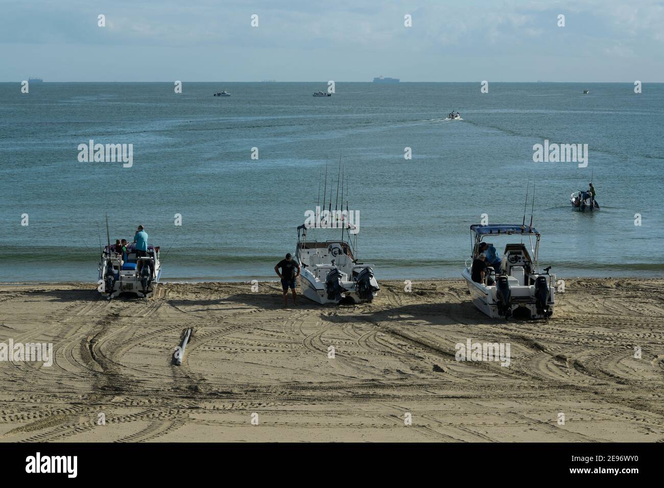 Fishing, launch of boats, sport fishermen, people, Durban, South Africa ...
