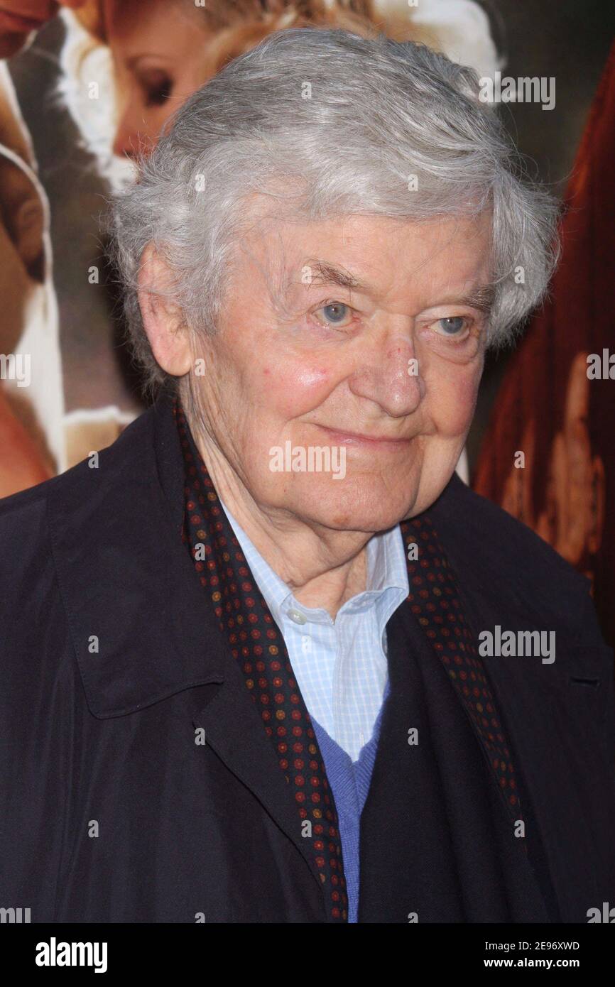 Hal Holbrook attends the premiere of FOX 2000 Pictures' "Water for ...