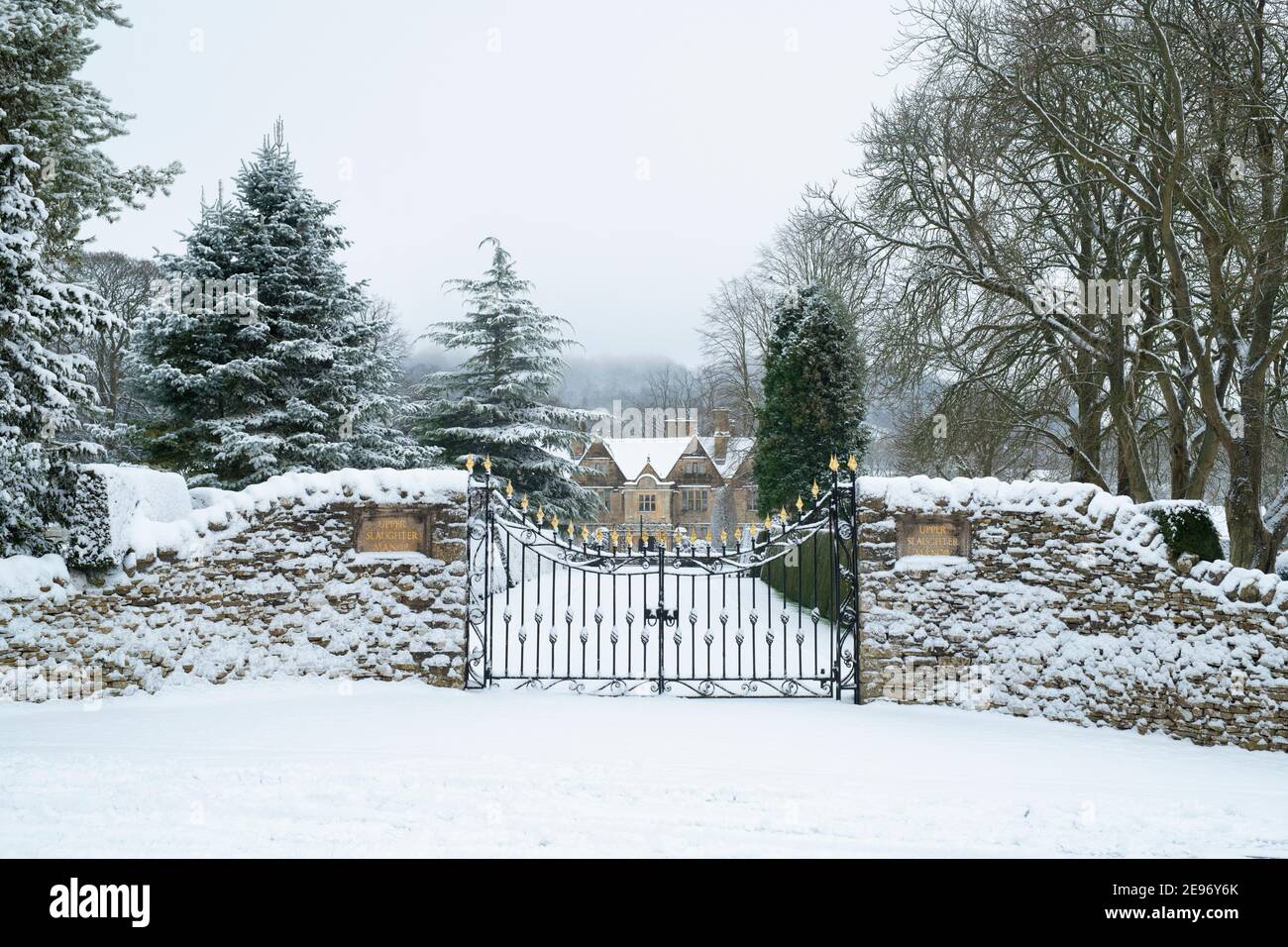 Upper slaughter manor hi-res stock photography and images - Alamy